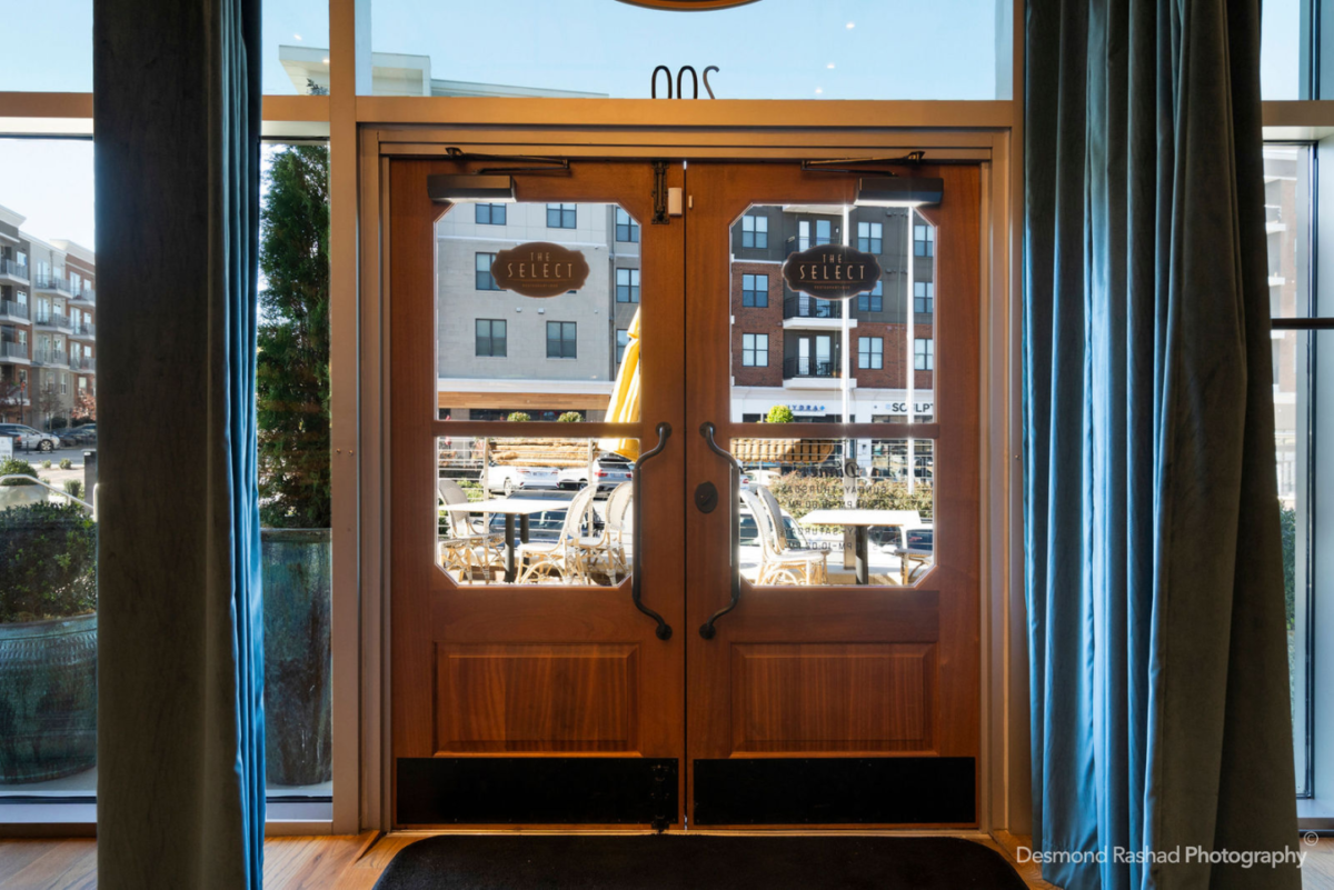 The Select Restaurant and Bar - Vision Construction Atlanta